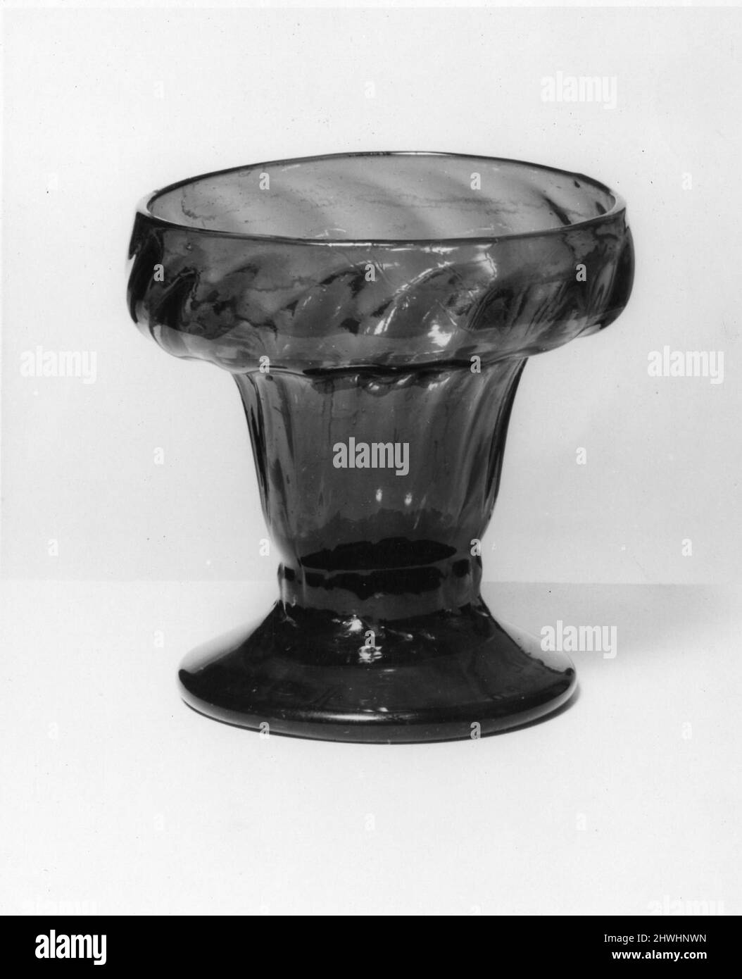 Bonnet glass hi-res stock photography and images - Alamy