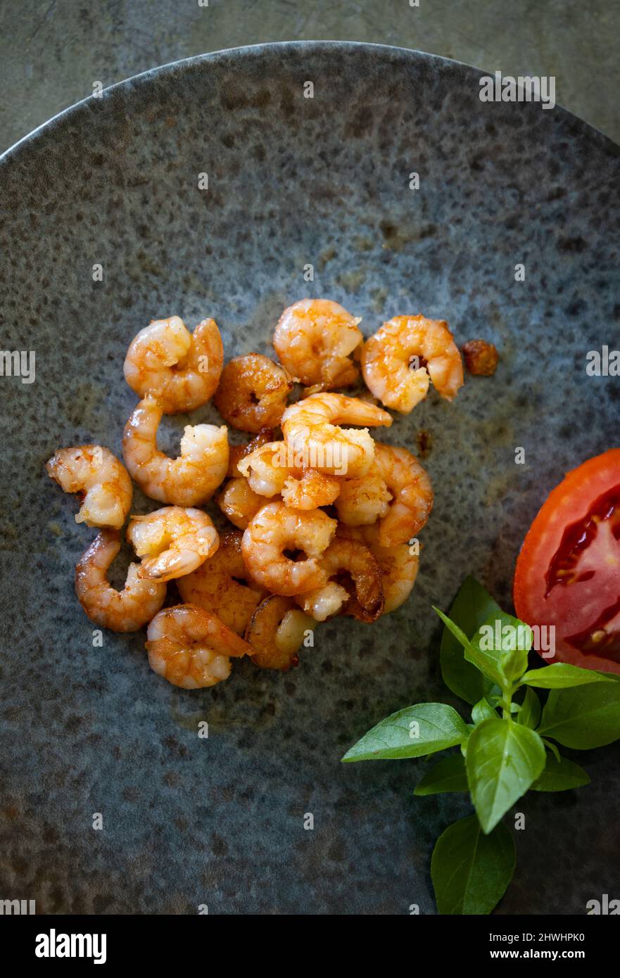 Gray shrimp hi-res stock photography and images - Alamy