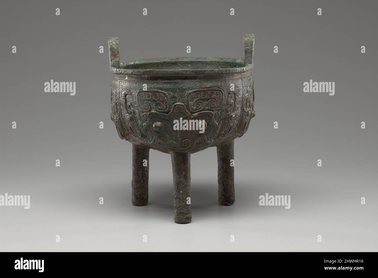 Ding food vessel hi-res stock photography and images - Alamy