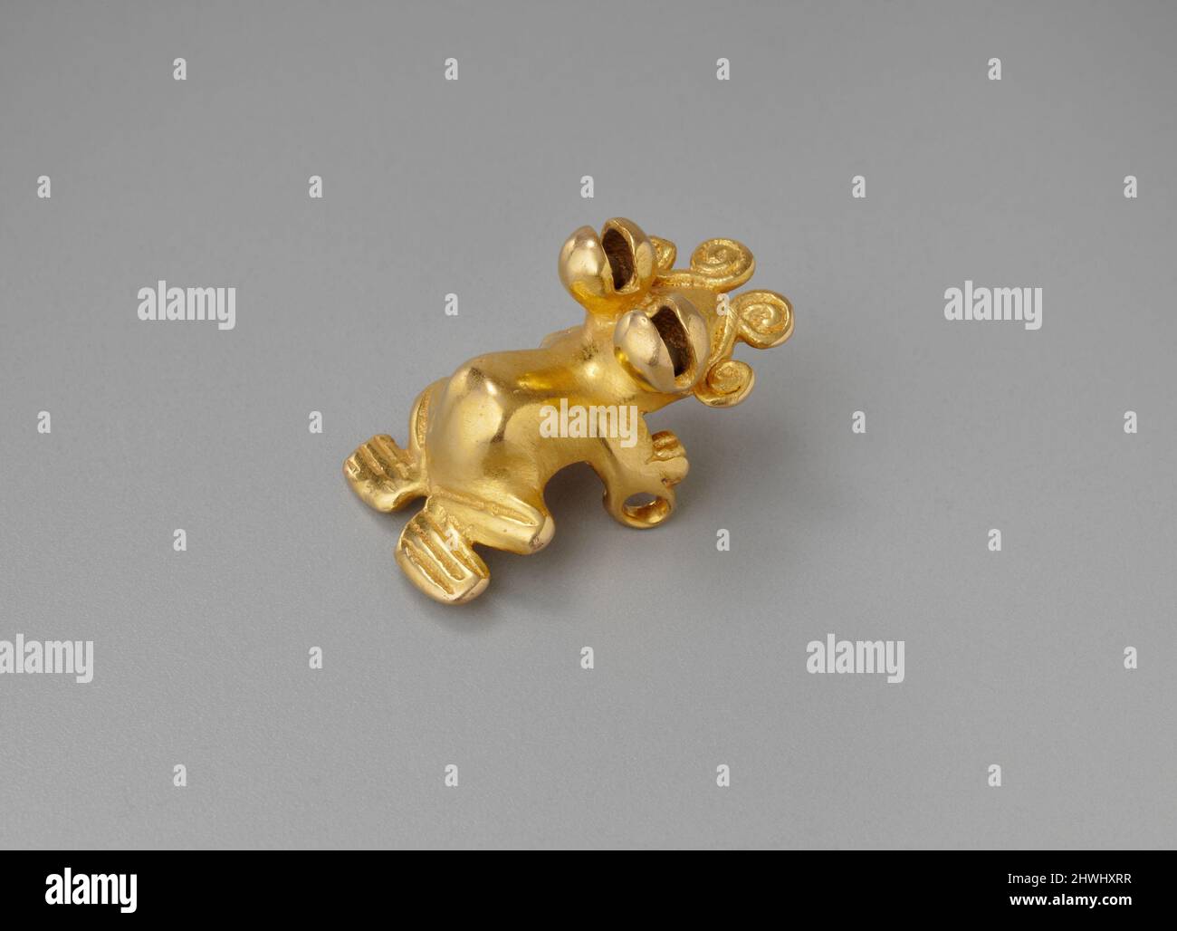 Zoomorphic pendant hi-res stock photography and images - Alamy