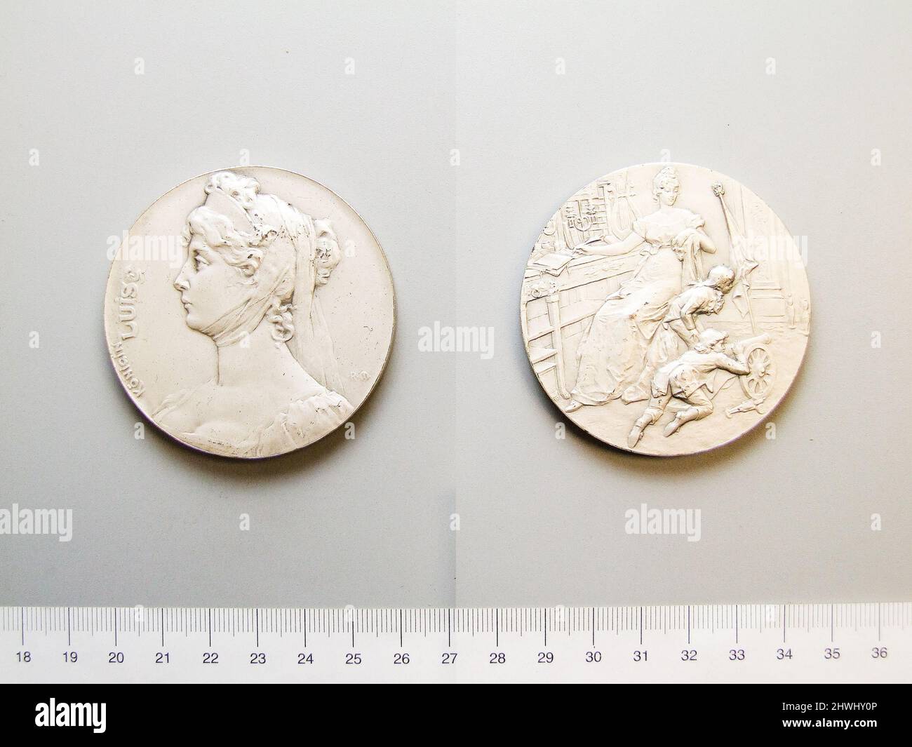 Medal of Queen Louise of Prussia. Subject: Queen Louise of Mecklenburg ...