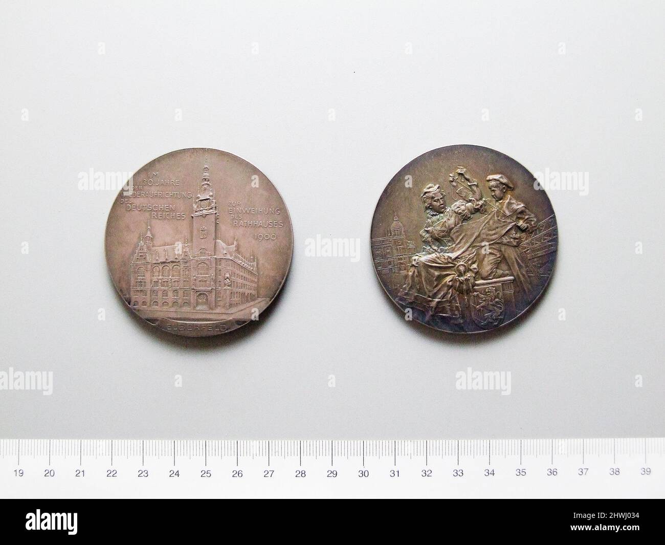 Medal Commemorating the Restoration of the Rathhaus for the 1900 ...