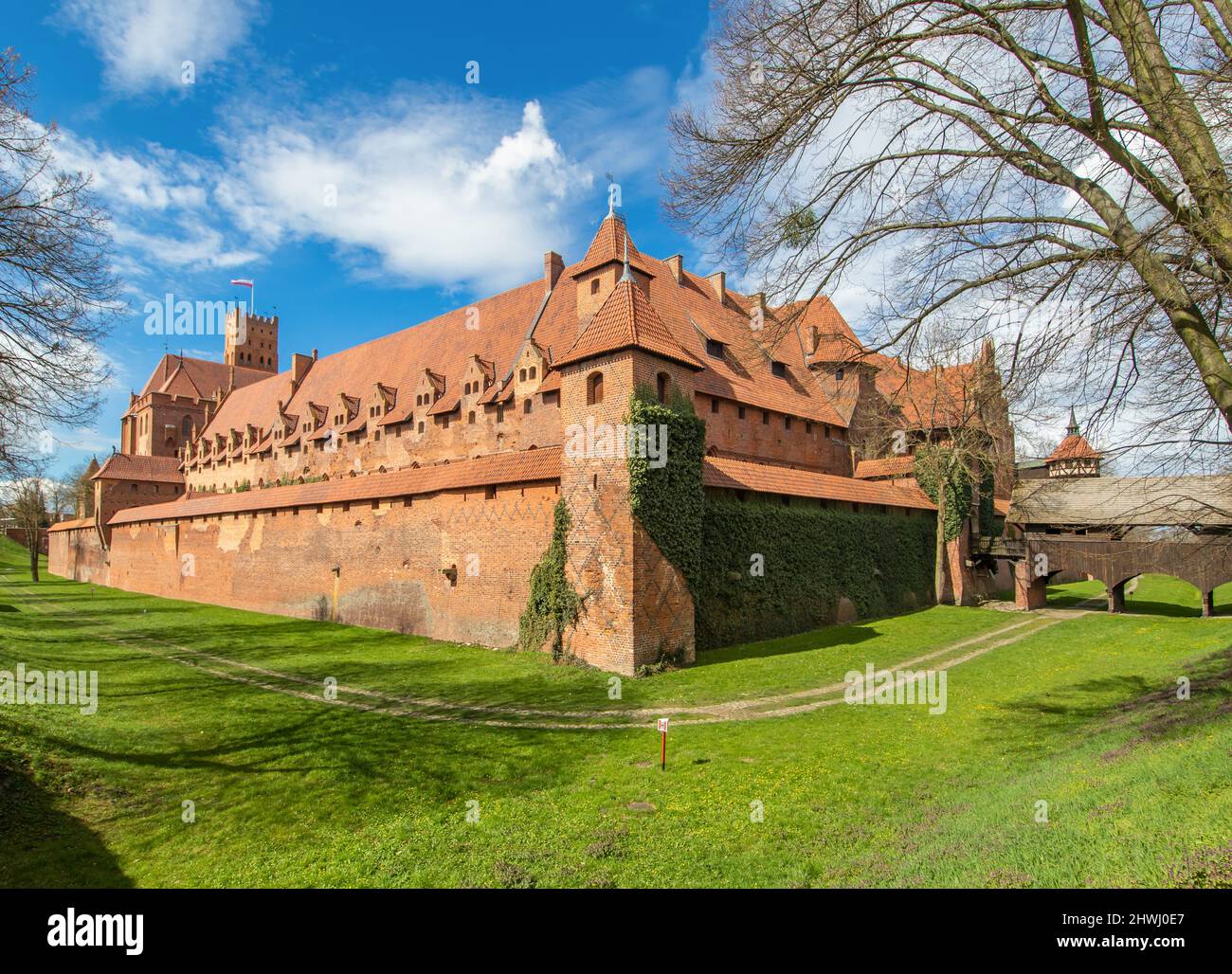 Largest castle in the world by land area, and a Unesco World Heritage ...