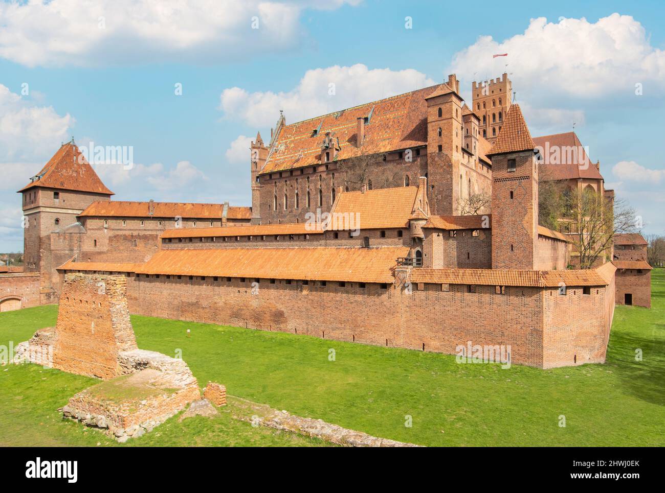 Largest castle in the world by land area, and a Unesco World Heritage ...