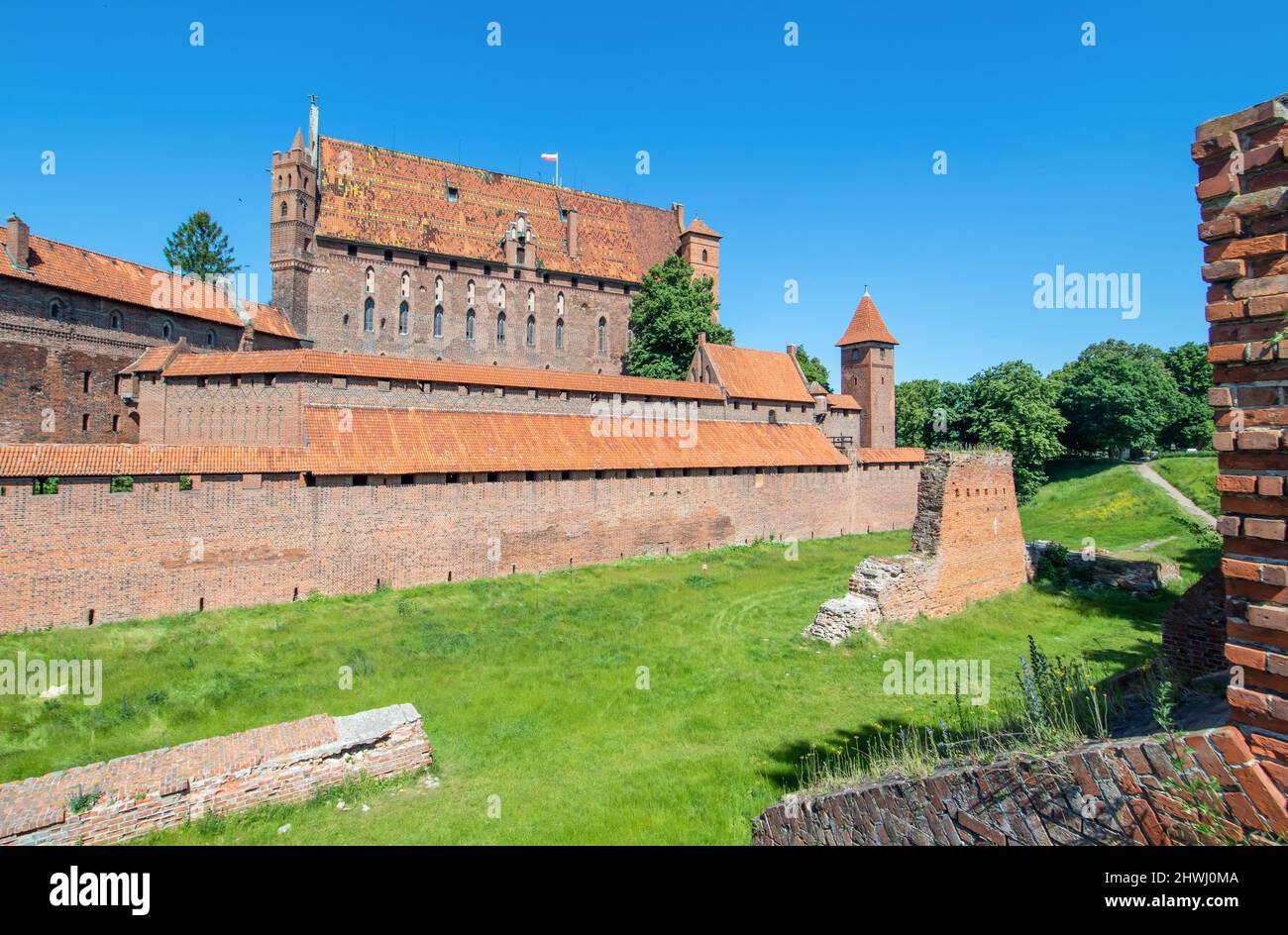 Largest castle in the world by land area, and a Unesco World Heritage ...