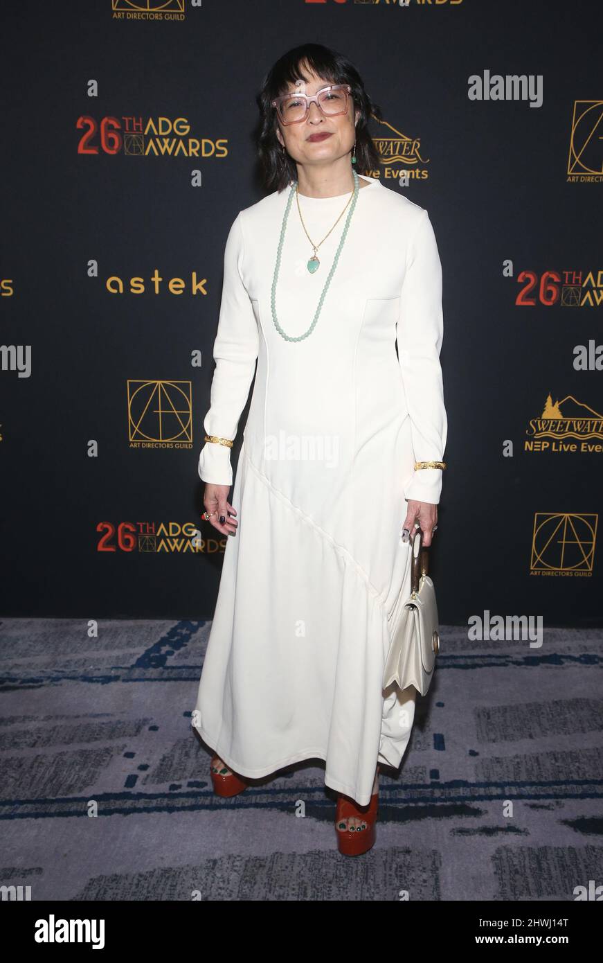 Los Angeles, Ca. 5th Mar, 2022. Sue Chan, at the 26Th Annual Art ...