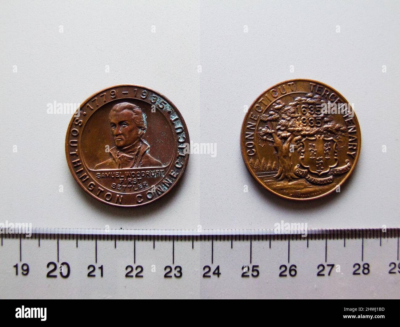 Medal for Connecticut Tercentenary. Artist: Whitehead and Hoag Company ...