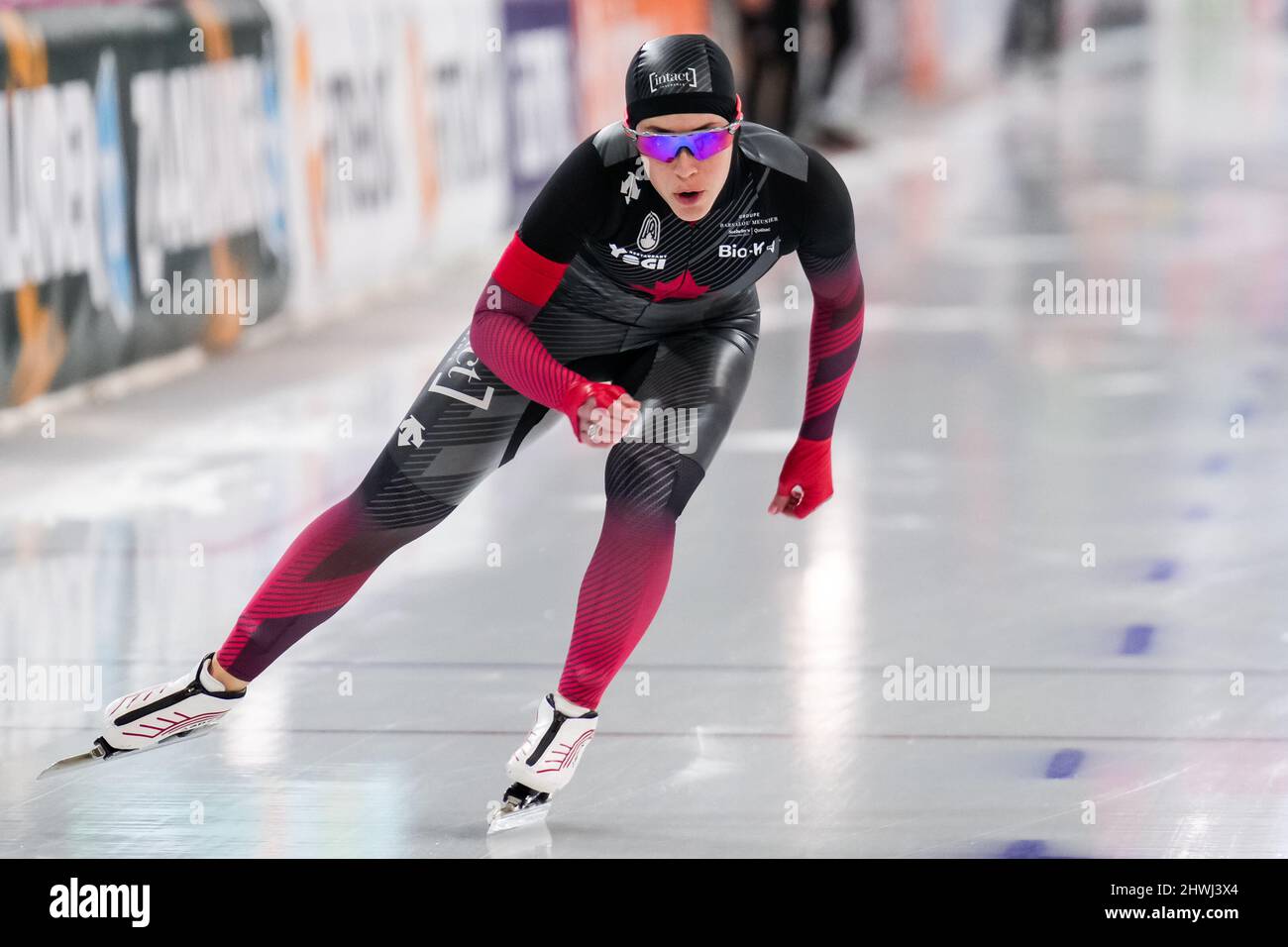 HAMAR, NORWAY - MARCH 6: Valerie Maltais of Canada competing in the ...