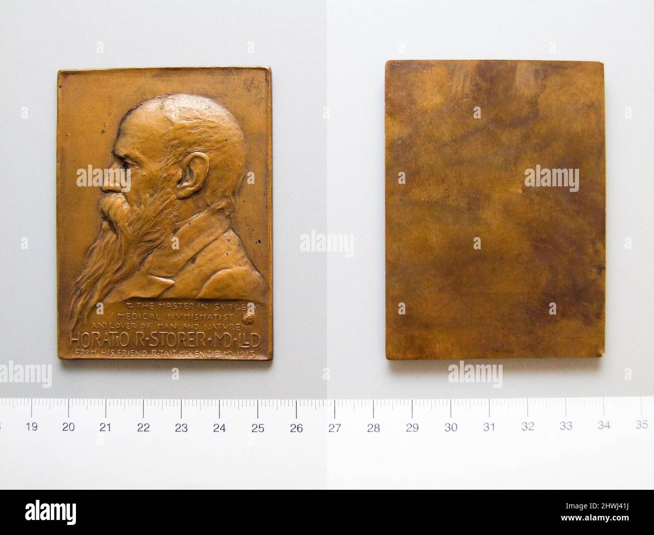 Medallic art hi-res stock photography and images - Alamy