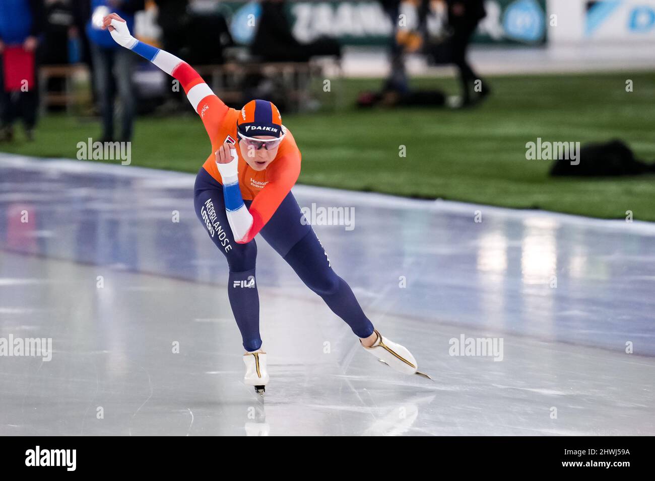 HAMAR, NORWAY - MARCH 6: Merel Conijn of the Netherlands competing in ...