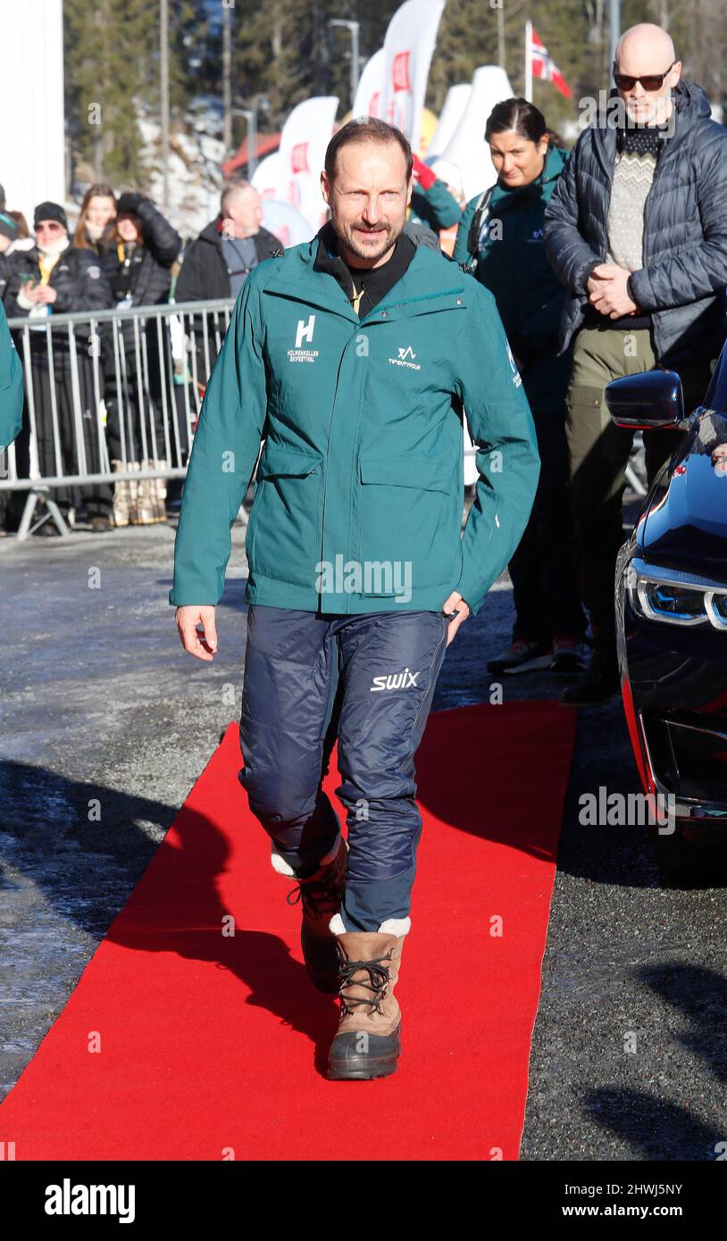 30 km cross country hi-res stock photography and images - Alamy