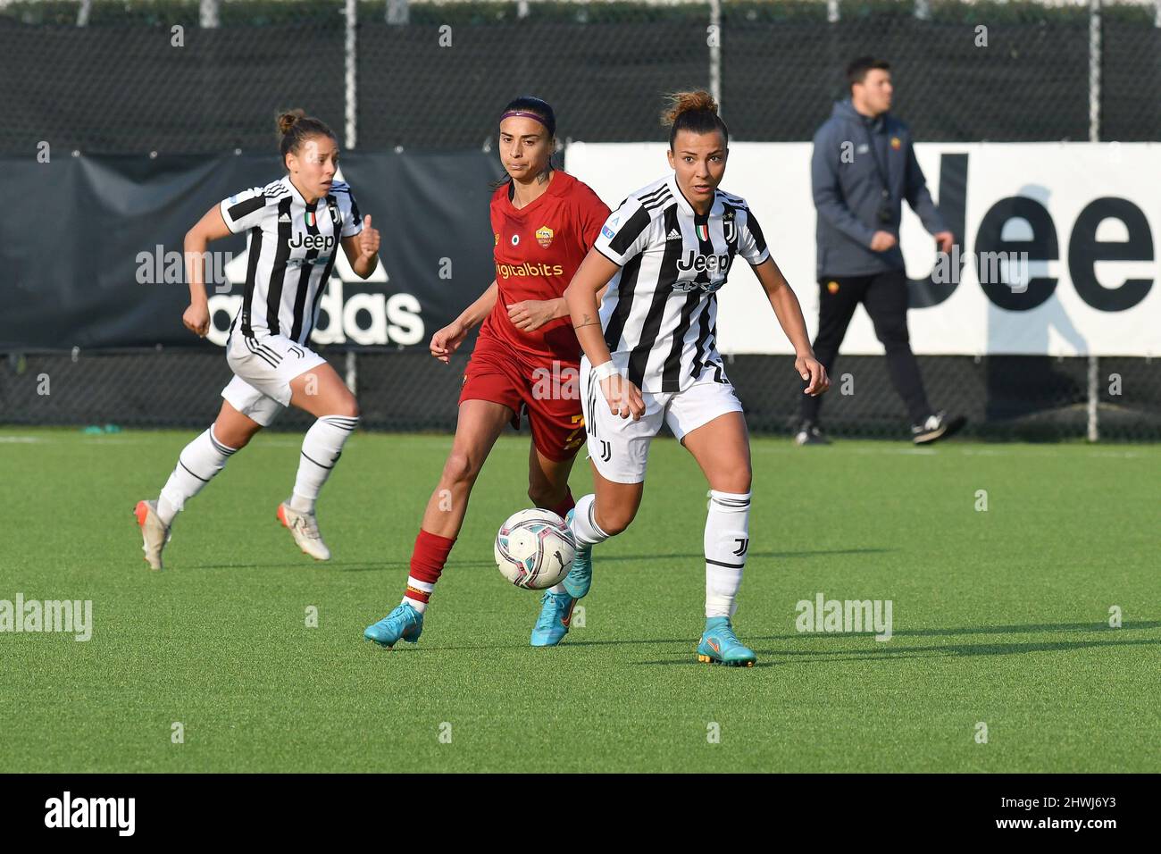 Arianna Caruso of Juventus FC Women in action during the 2021/2022 ...