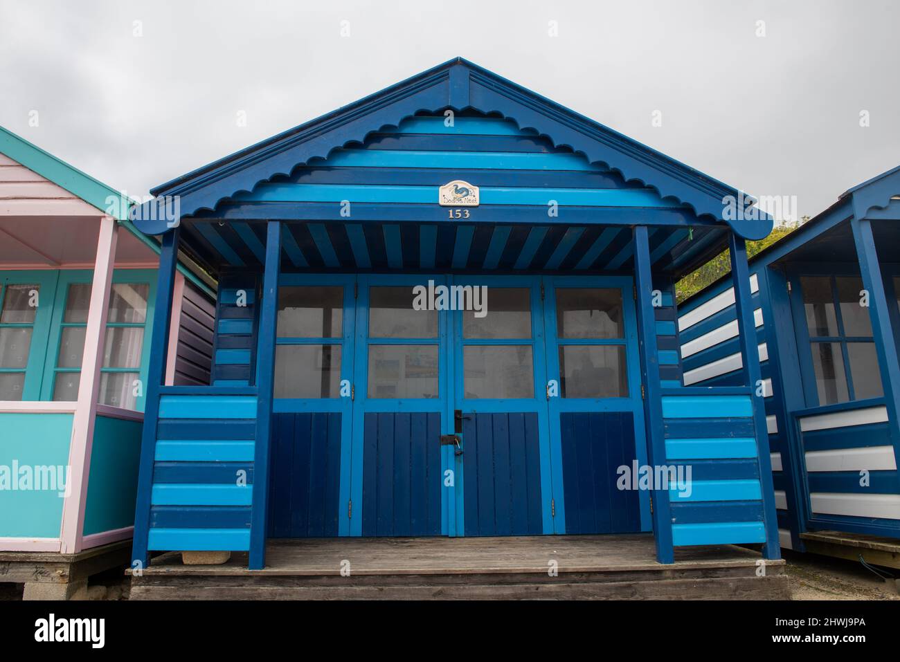Blue Beach Hut Stock Photo - Alamy