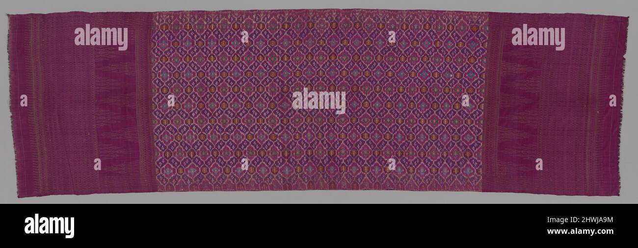 Shoulder cloth hi-res stock photography and images - Alamy