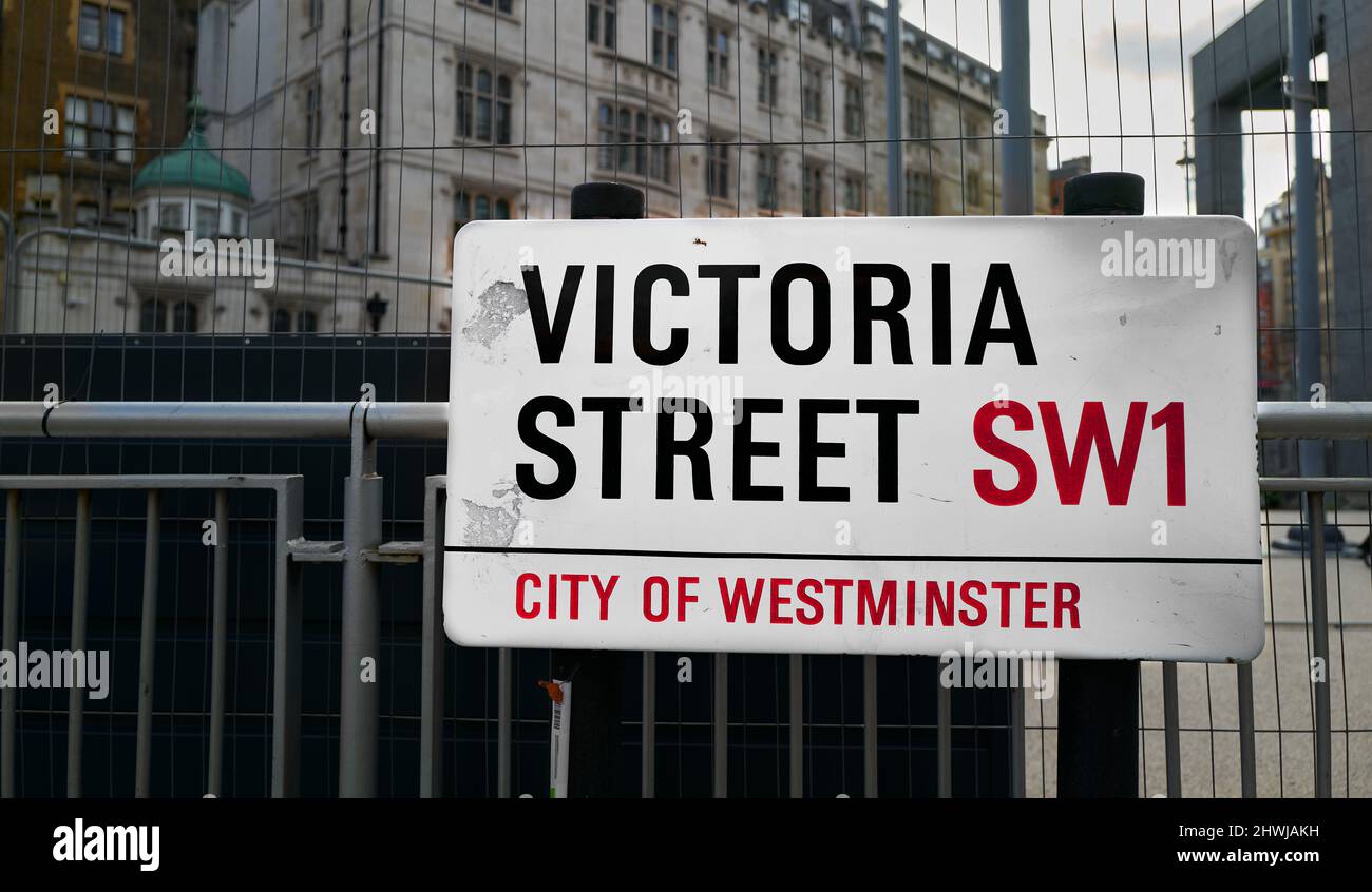 Street sign for Victoria Street, Westminster SW1, London, England Stock ...