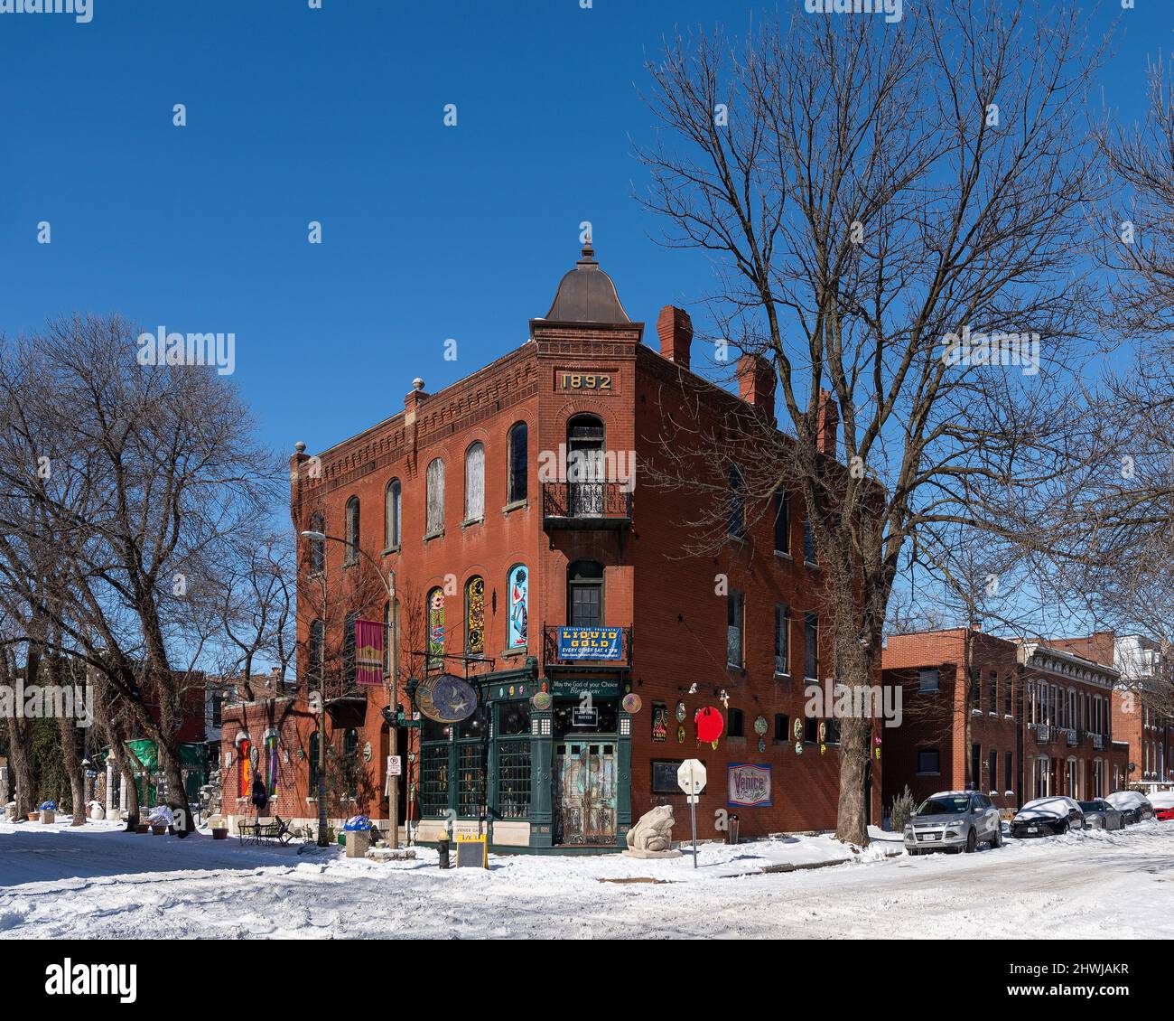 Tavern building in St. Louis Stock Photo - Alamy