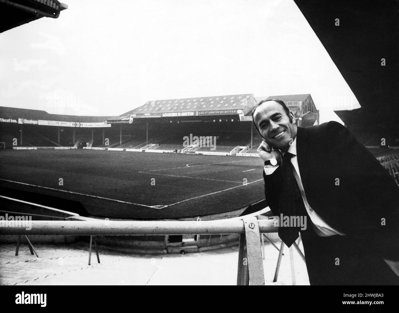 Ron saunders hi-res stock photography and images - Alamy