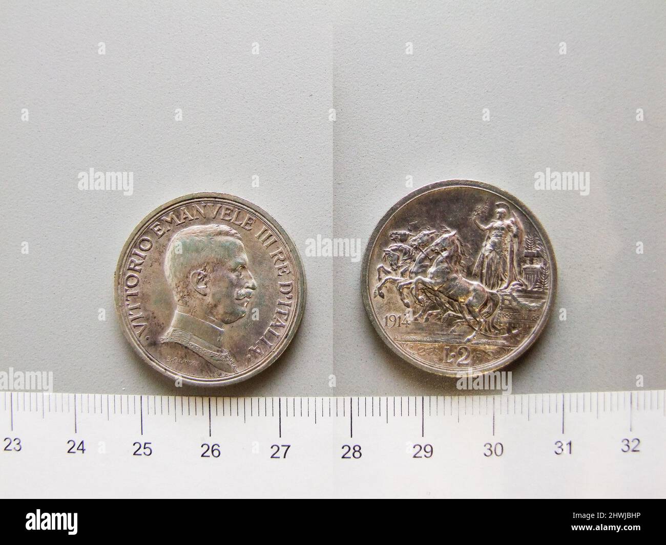 1 Lira of Victor Emmanuel III, King of Italy from Rome. Ruler: Victor ...