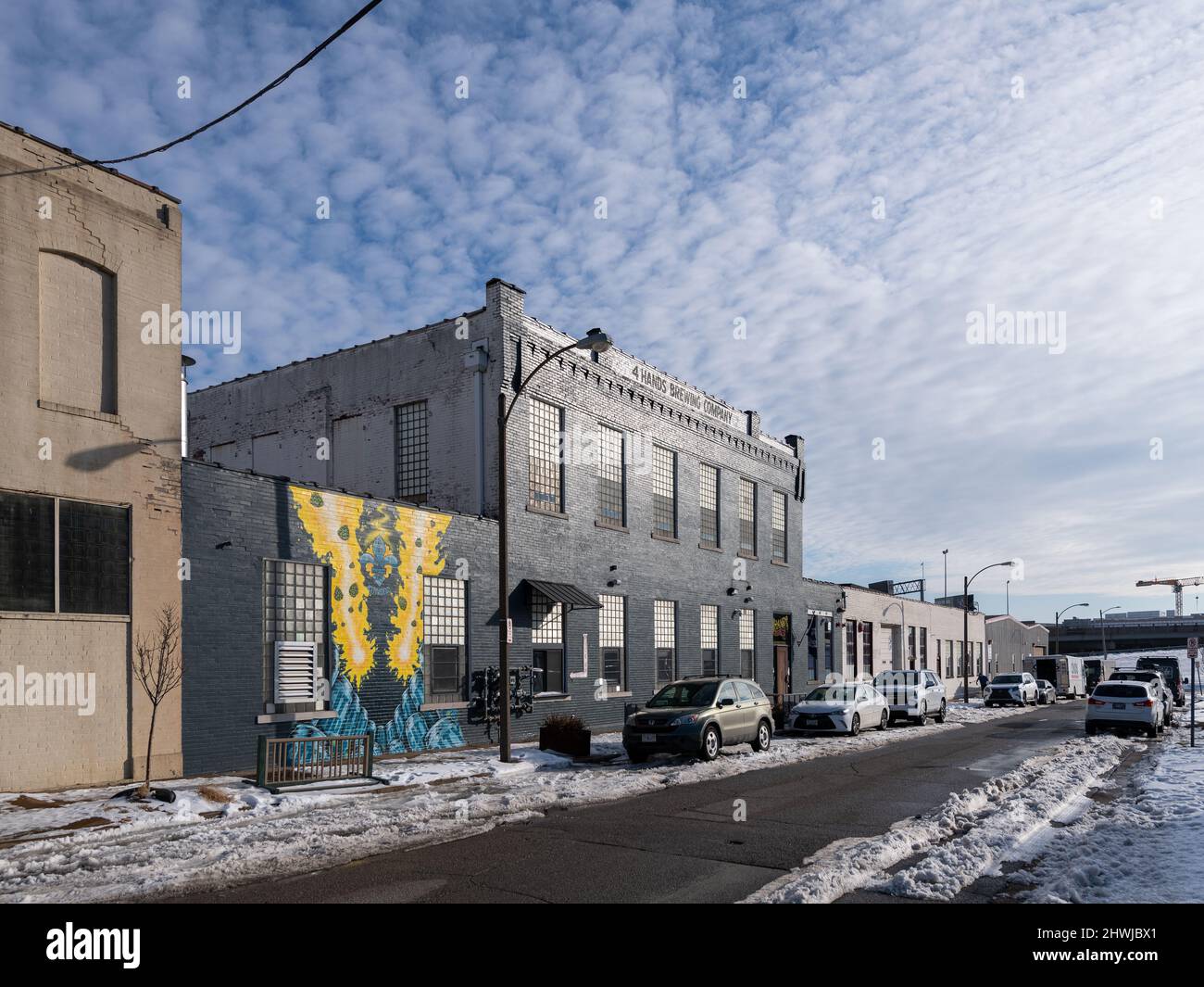4 Hands Brewing Stock Photo - Alamy