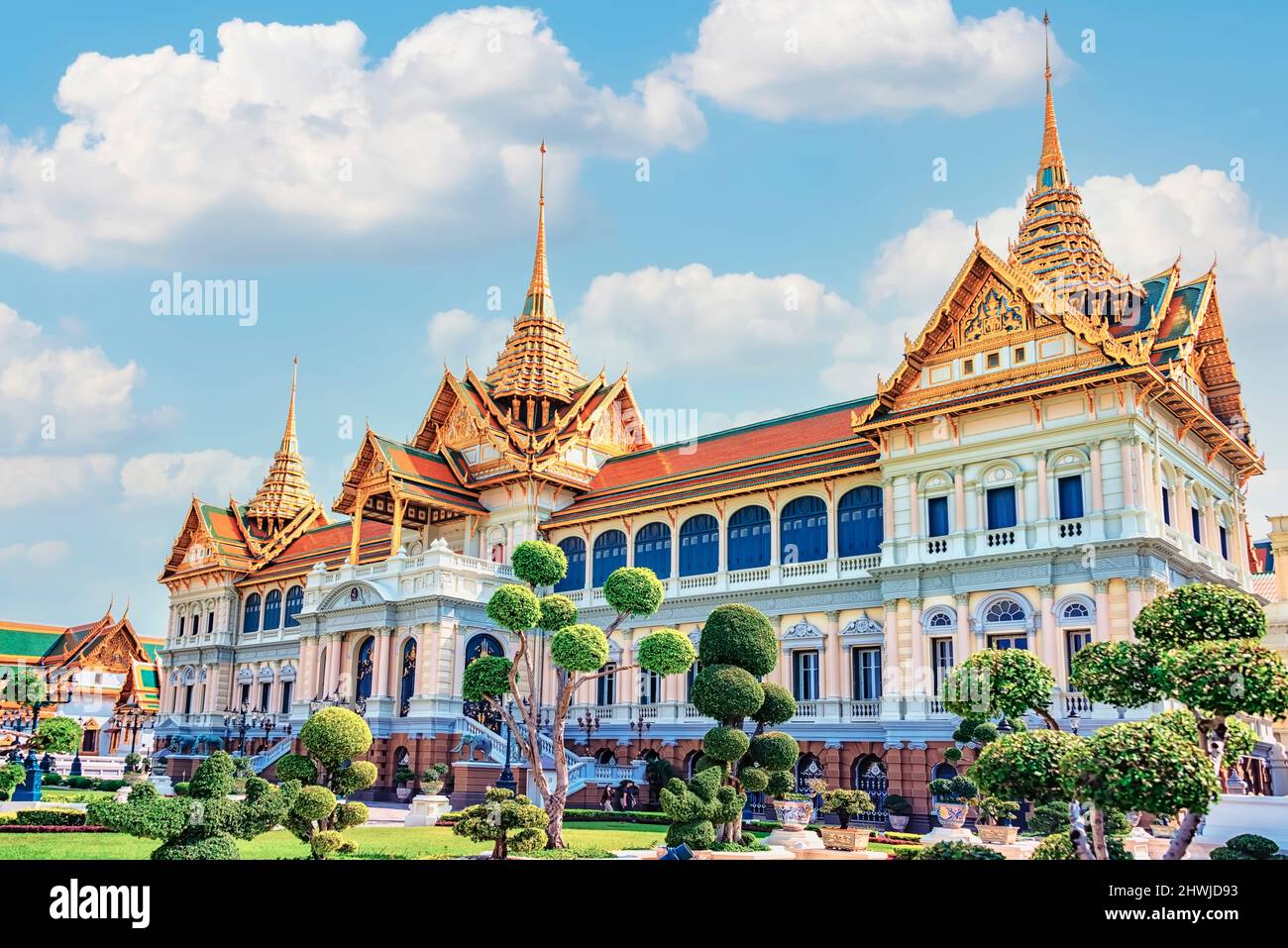 Historic grand palace hi-res stock photography and images - Alamy