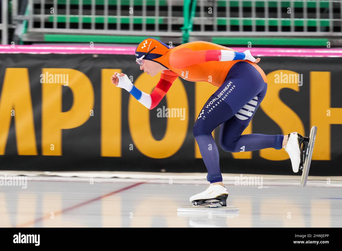 HAMAR, NORWAY - MARCH 6: Merel Conijn of the Netherlands competing in ...