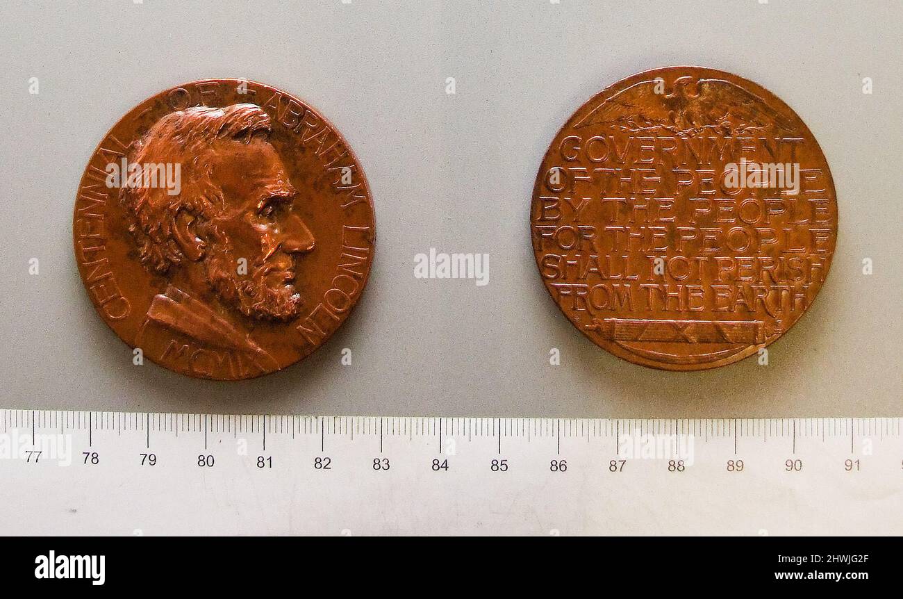Medal of Abraham Lincoln Centennial. Artist: Bela Lyon Pratt, American ...