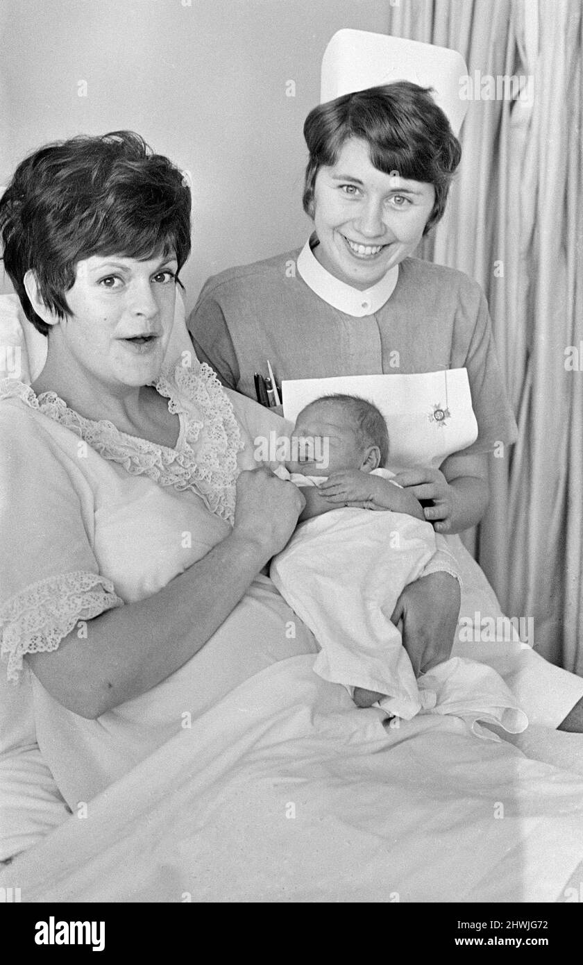 New Years Day baby in Teesside. 1st January 1971 Stock Photo - Alamy