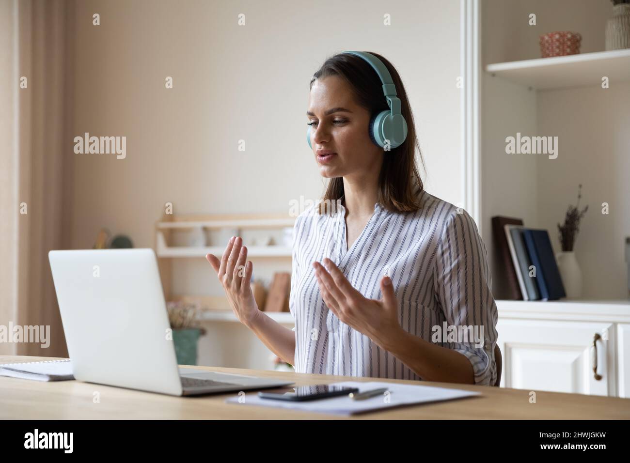 Videocall caller hi-res stock photography and images - Alamy