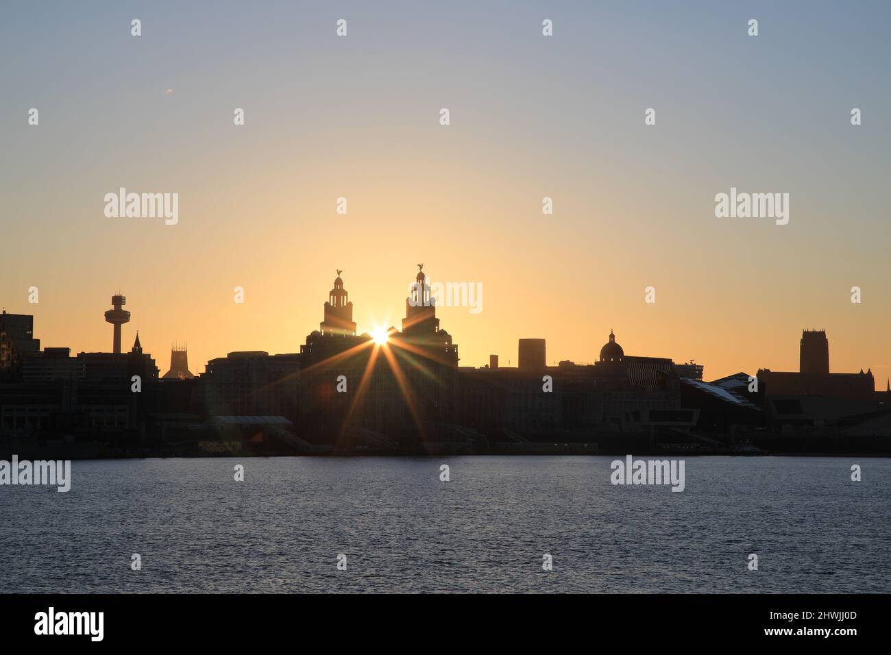 Liverpool waterfront sunrise hi-res stock photography and images - Alamy
