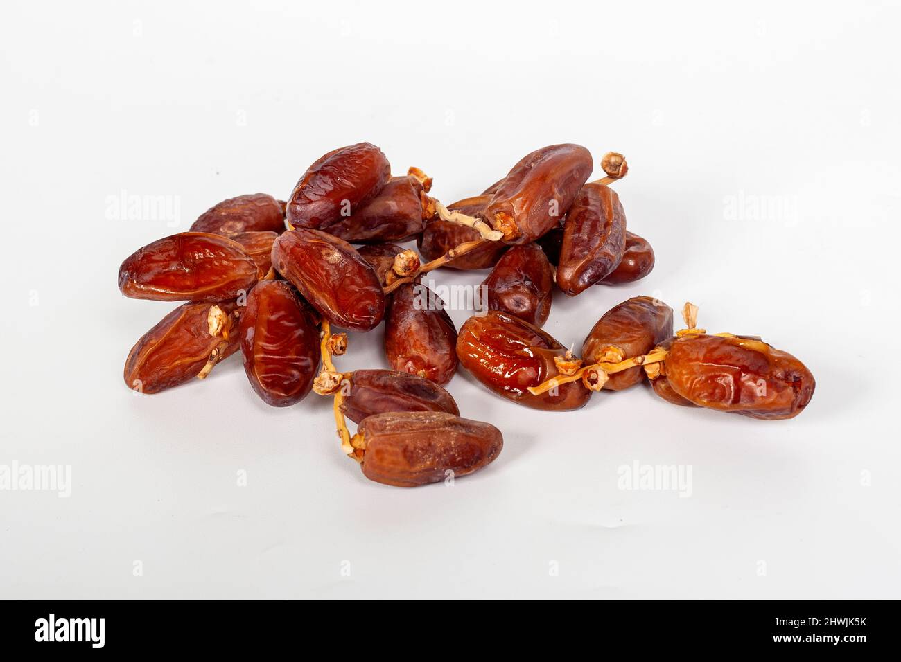 Dried dates (fruit of Phoenix dactylifera dates). Clipping paths for ...