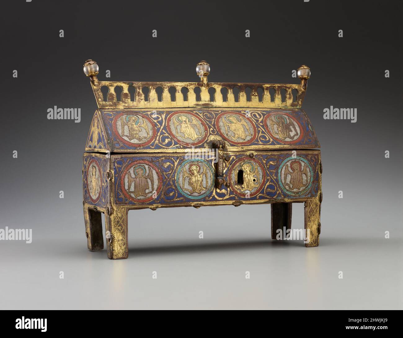 Reliquary chasse hi-res stock photography and images - Alamy