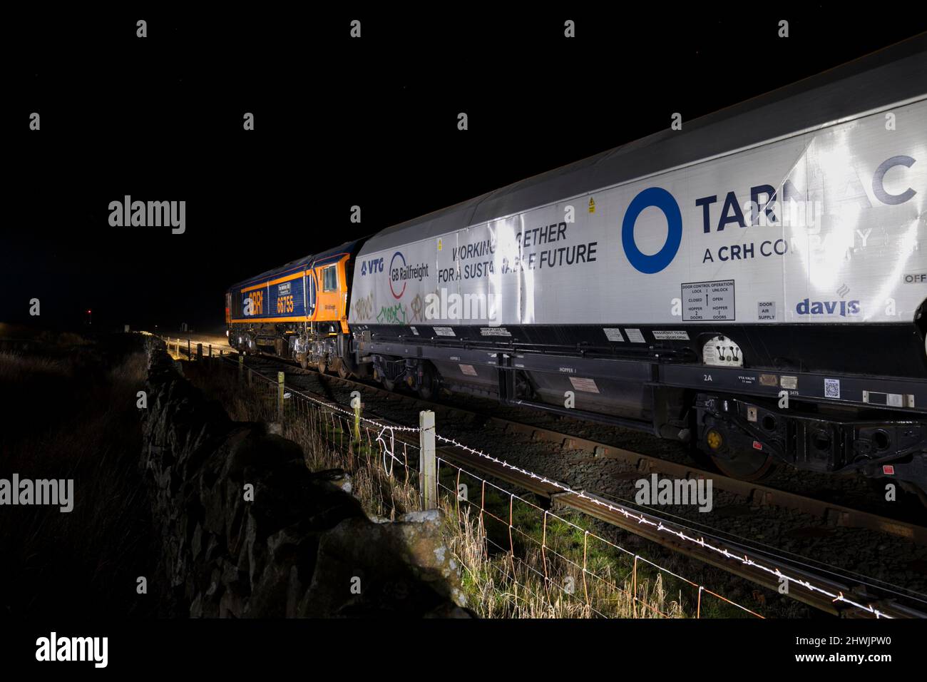 GB Railfreight class 66 locomotive 66755 waiting at Blea Moor in ... GB Railfreight class 66 locomotive 66755 waiting at Blea Moor in ...