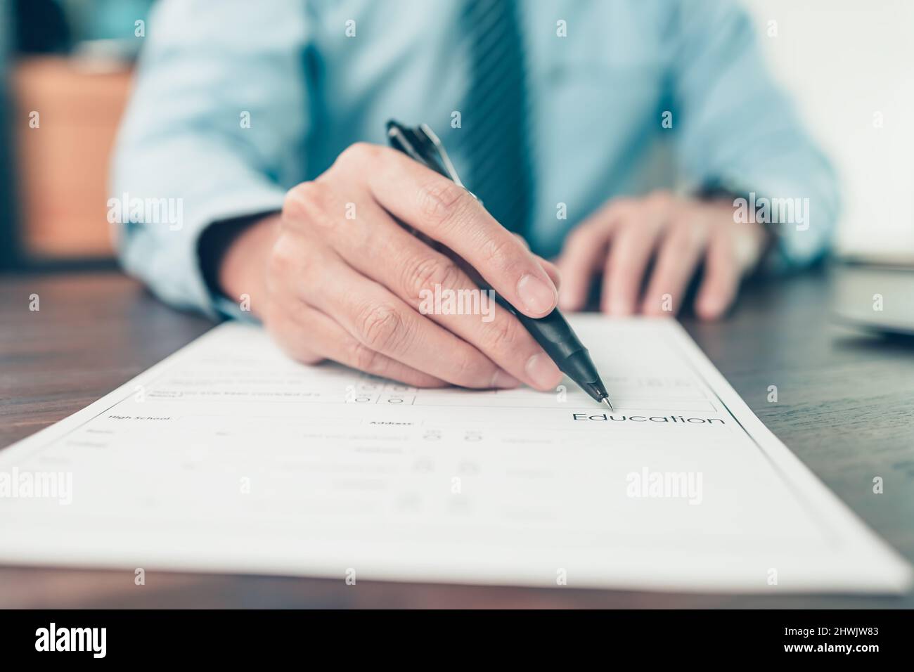 HR staff Submit a job application for new employees to fill out job ...