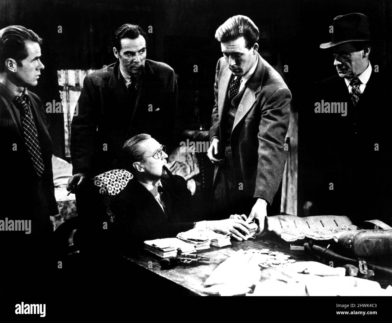 Elisha cook, jr hi-res stock photography and images - Alamy