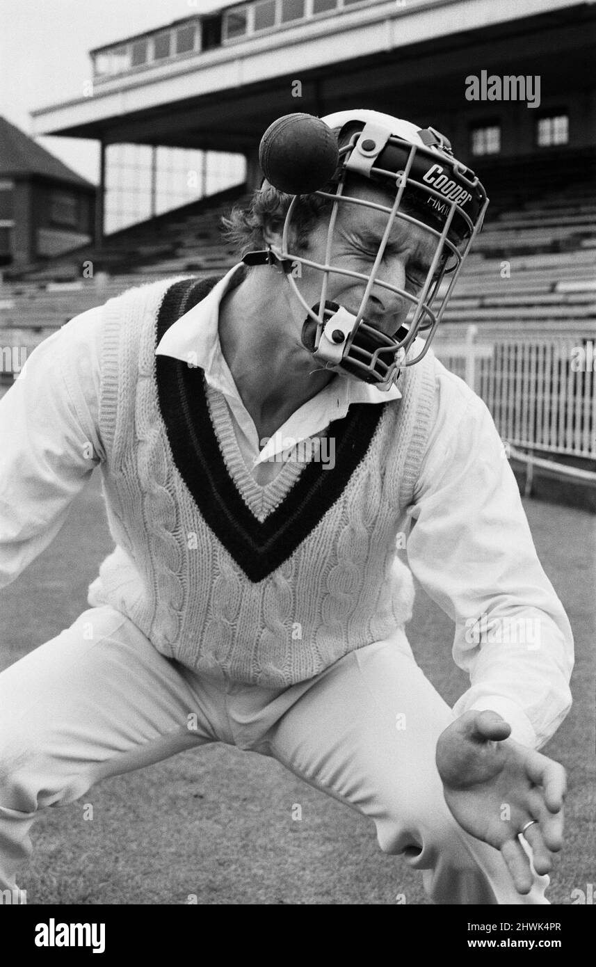 Cricket david lloyd hi-res stock photography and images - Alamy