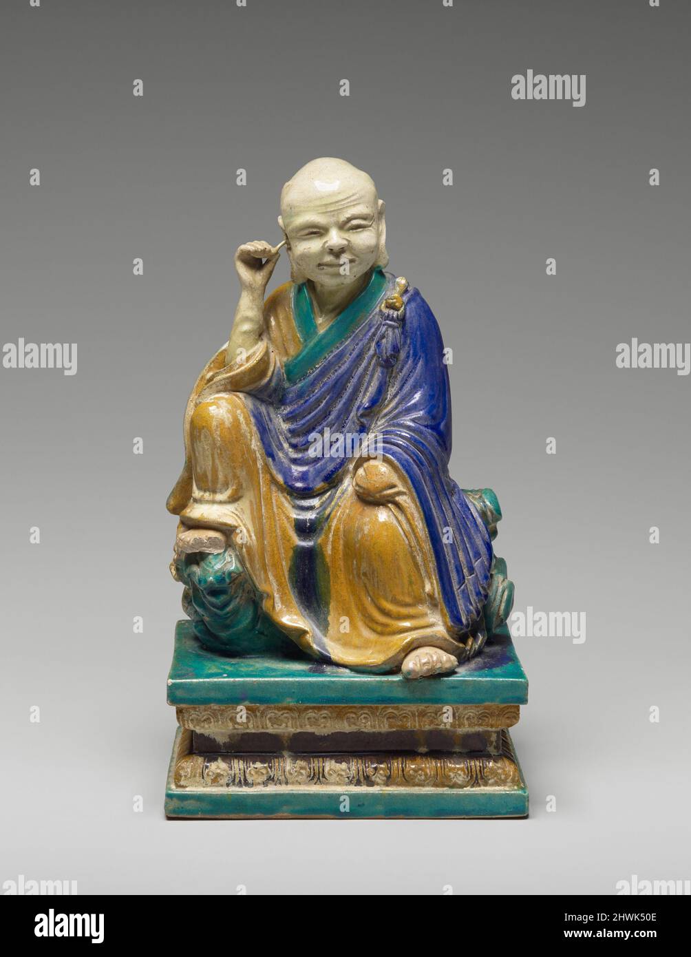 Seated luohan hi-res stock photography and images - Alamy