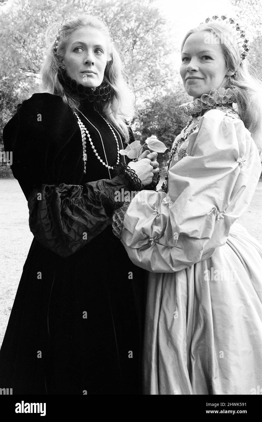 Filming 'Mary, Queen of Scots' began at Shepperton Studios. Glenda ...