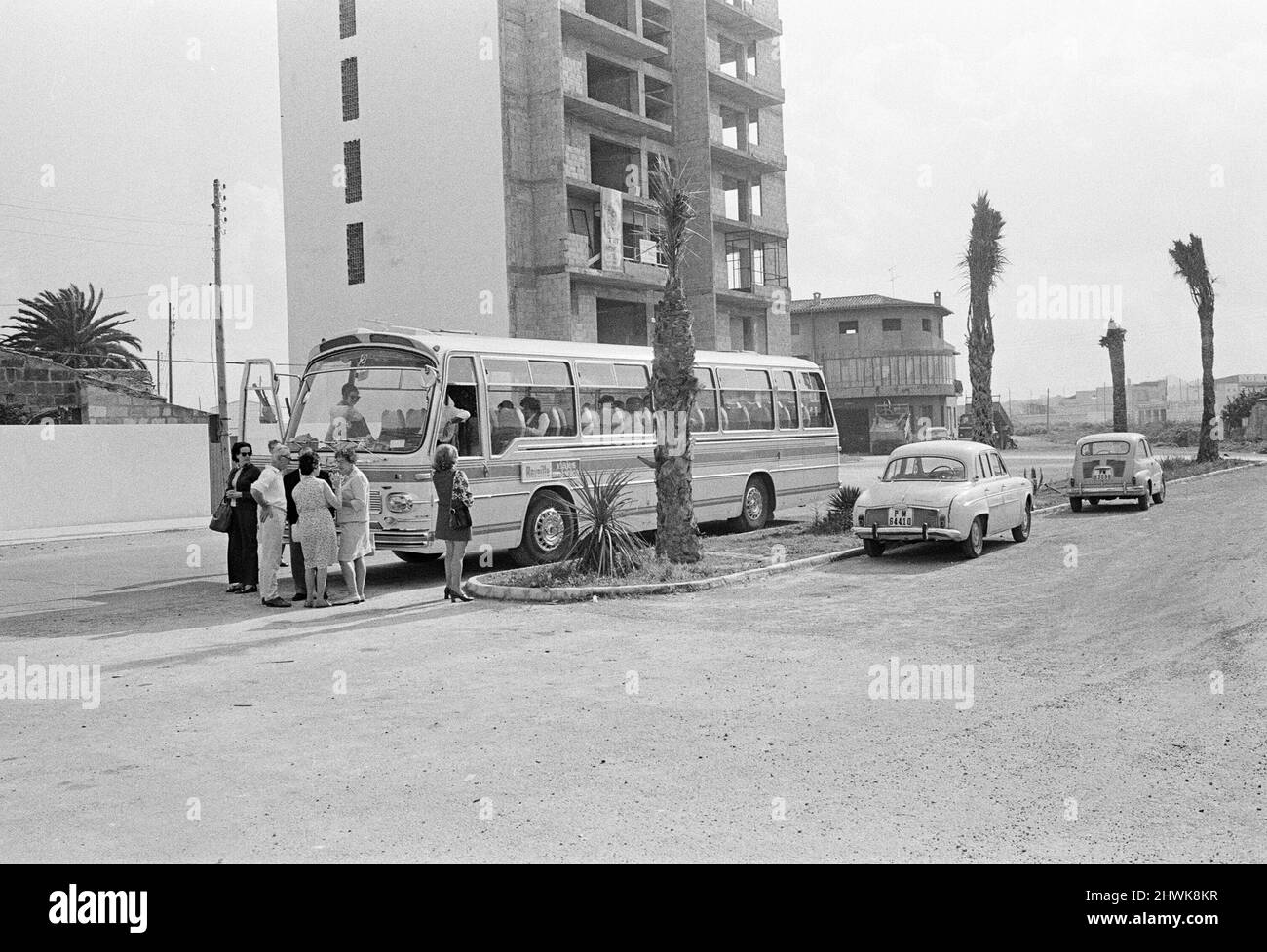 1970s holiday coach hi-res stock photography and images - Alamy