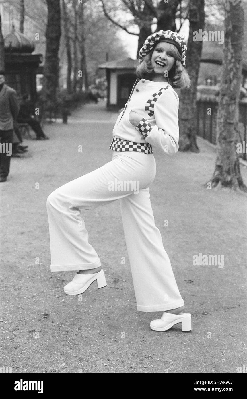 Model Jo Howard pictured wearing Oxford bags and battle blouse - Ready ...