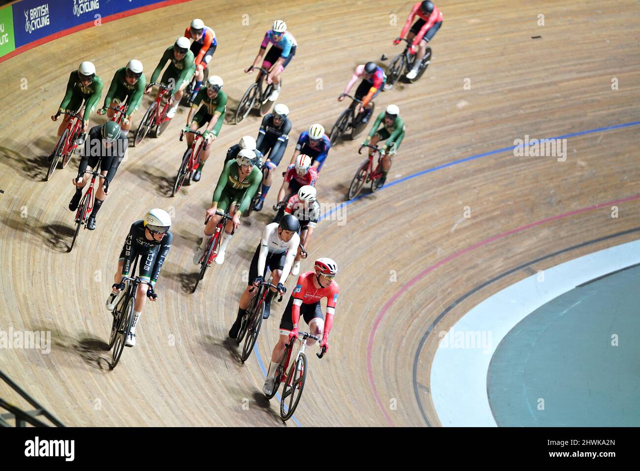 Mens scratch race final hi-res stock photography and images - Alamy