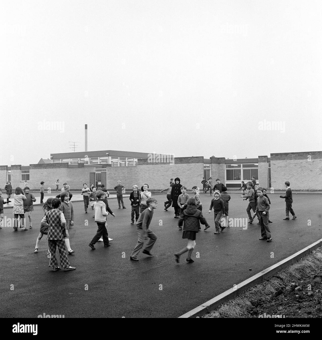 School children playground 1970s hi-res stock photography and images ...