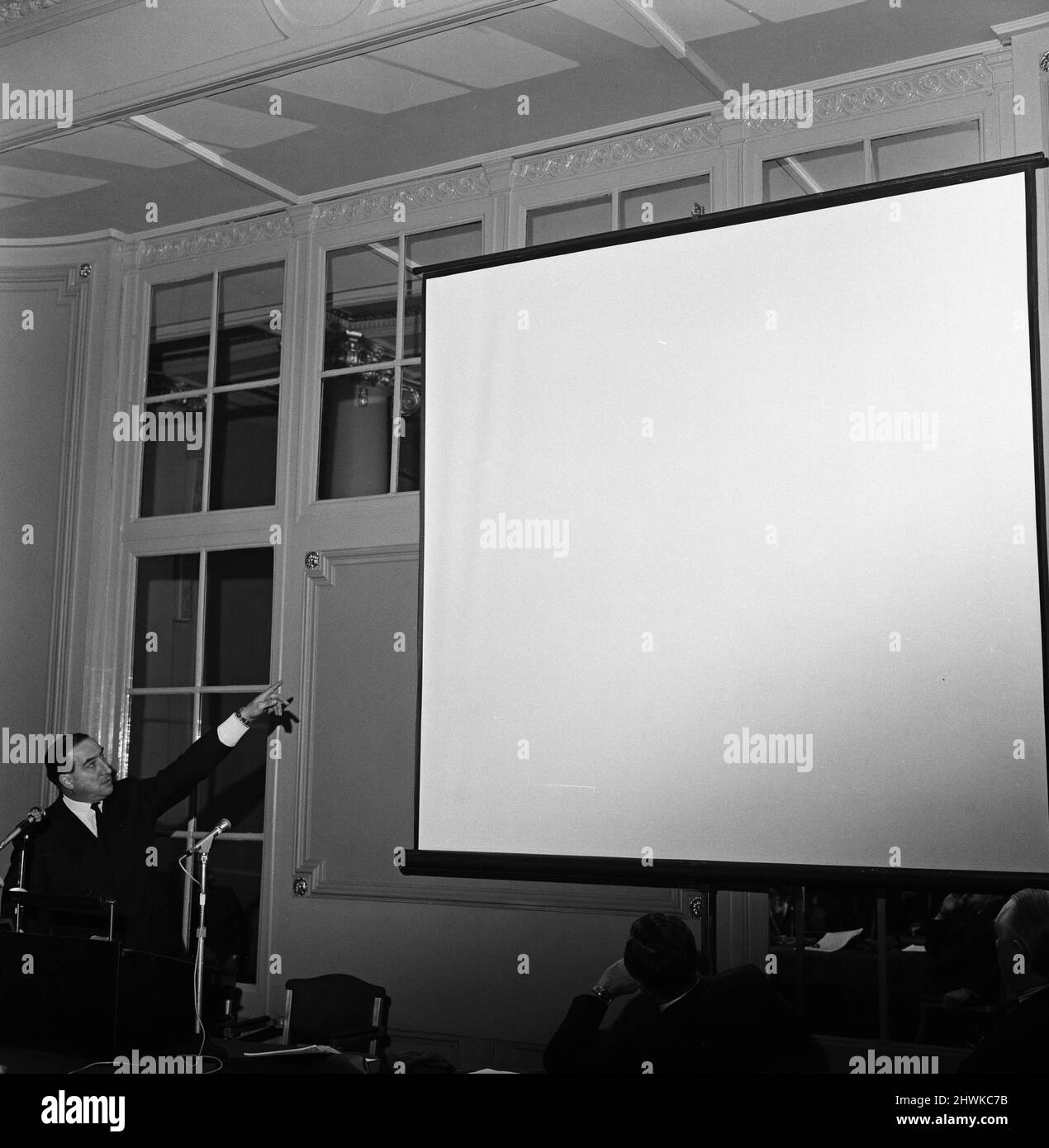 Press conference on progress of the Concorde. Pictured is Brian ...