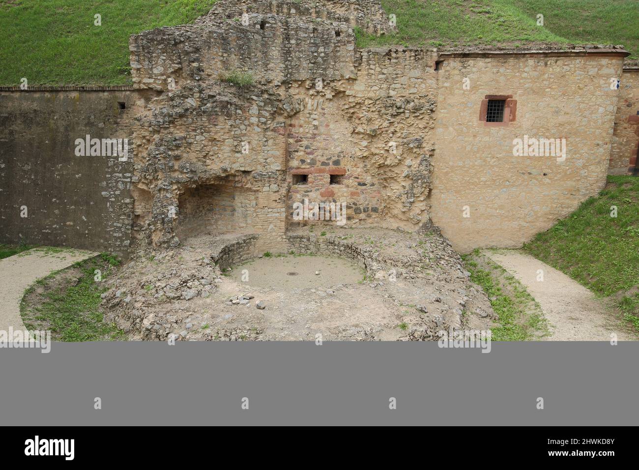 Historic fortress in Ruesselsheim am Rhein, Hesse, Germany Stock Photo ...