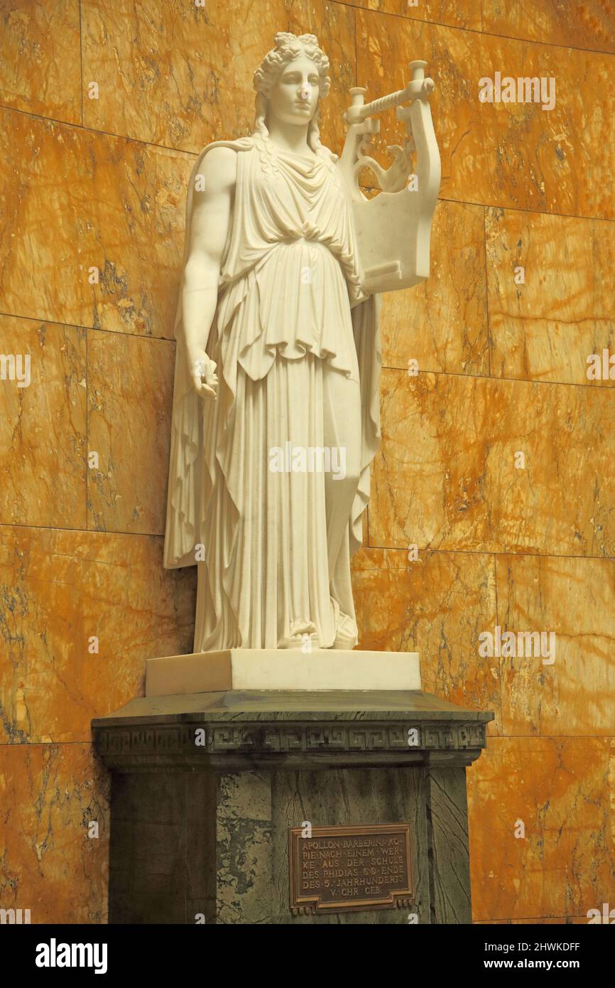 Kithara greek instrument hi-res stock photography and images - Alamy