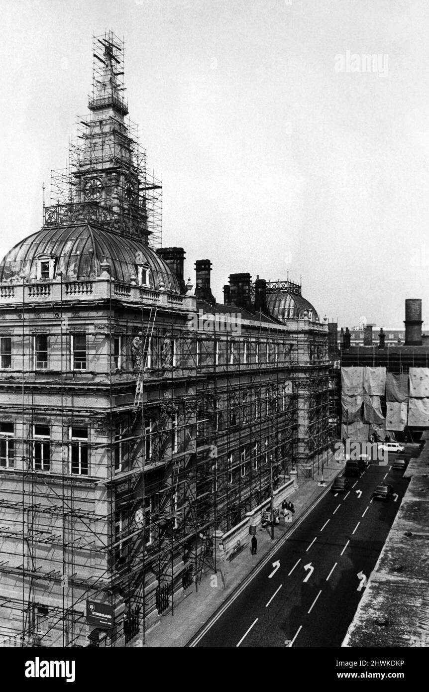 Liverpool municipal buildings Black and White Stock Photos & Images - Alamy