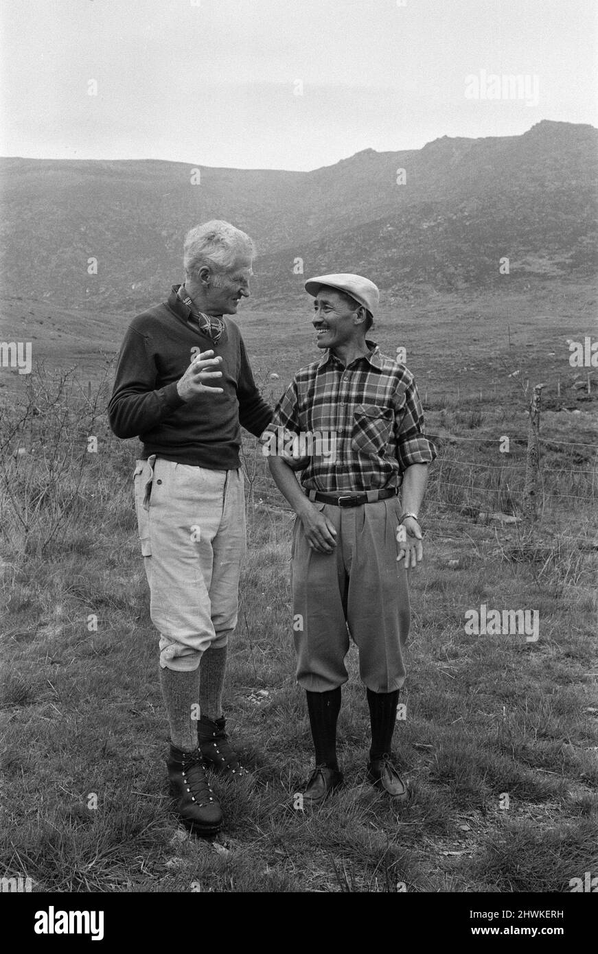 Sherpa tenzing hi-res stock photography and images - Alamy