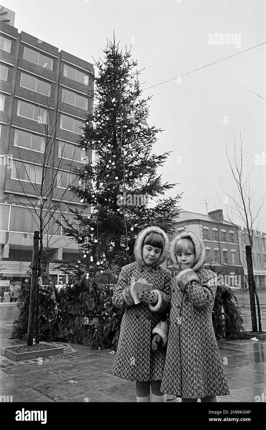 Christmas 1973 Black and White Stock Photos & Images - Alamy