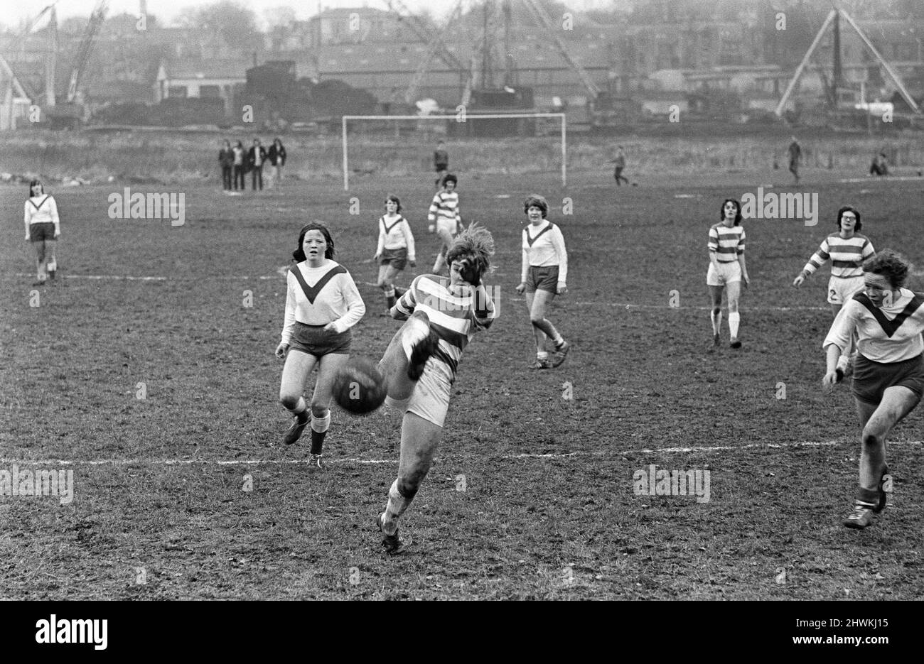 Rose Reilly, 16 from East Ayrshire Scotland, talented football player ...