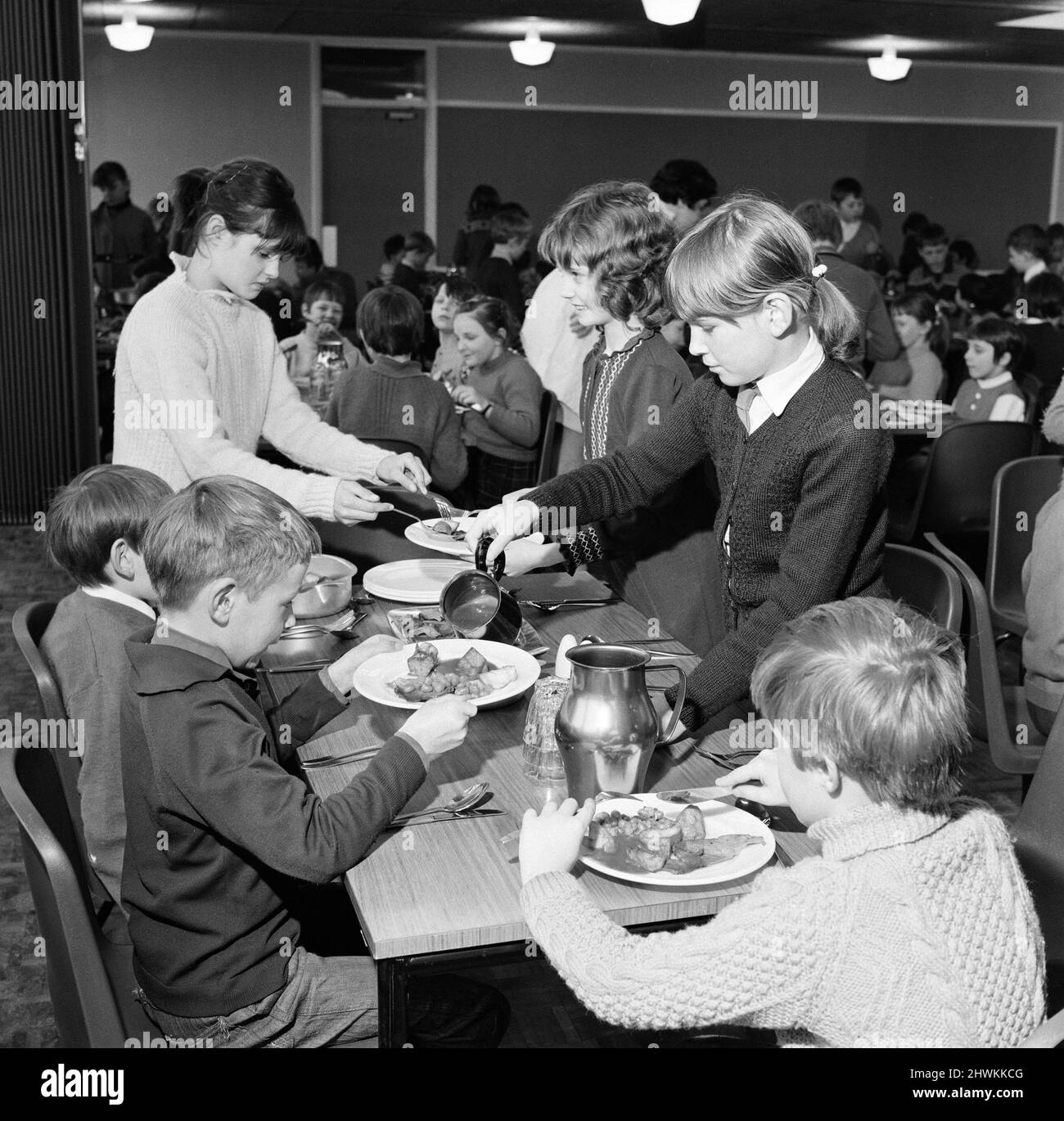 School canteen 1970s hi-res stock photography and images - Alamy