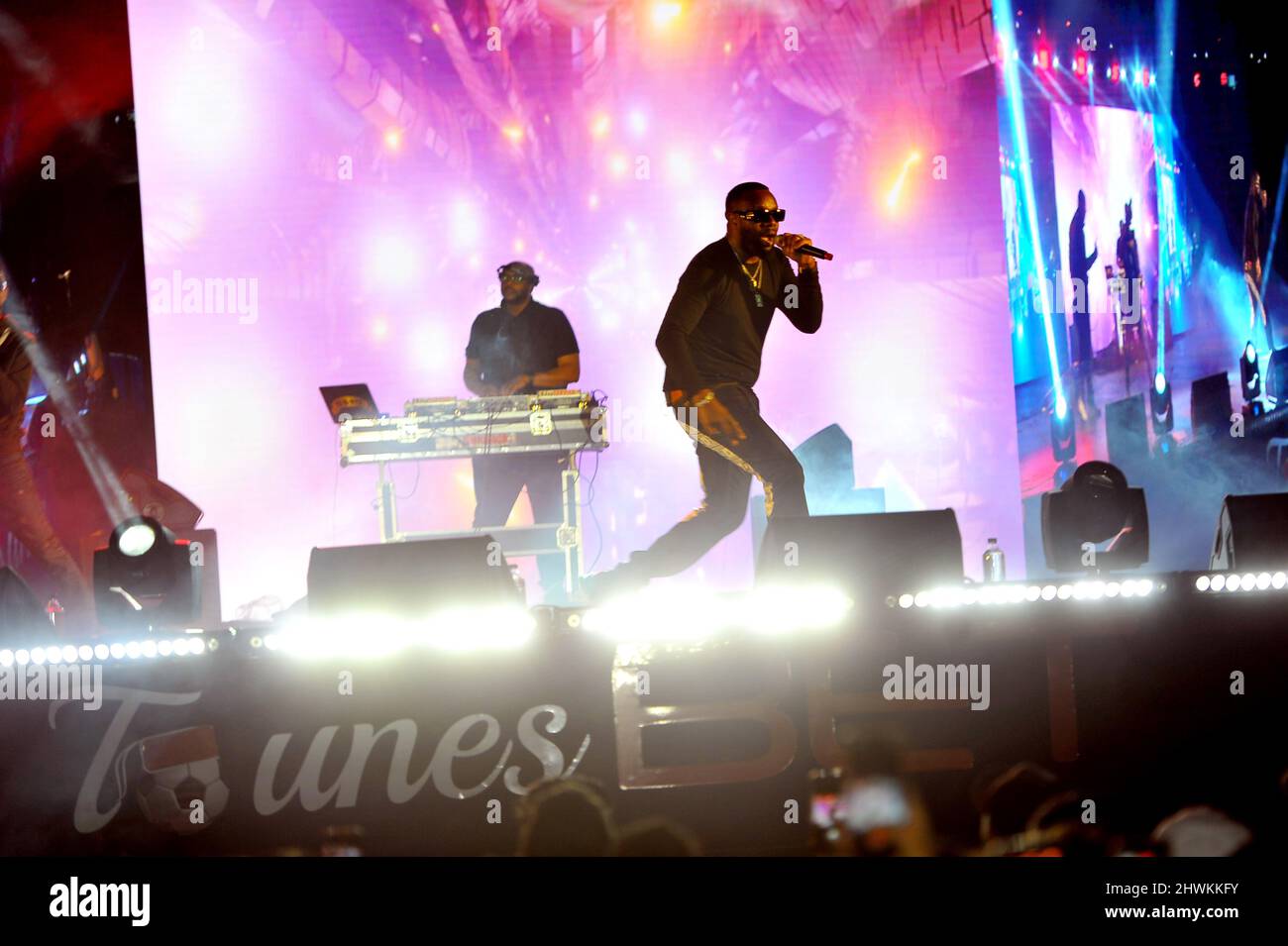 Rades, Tunisia. 5th Mar, 2022. As a curtain raiser, the Tunisian rapper ...